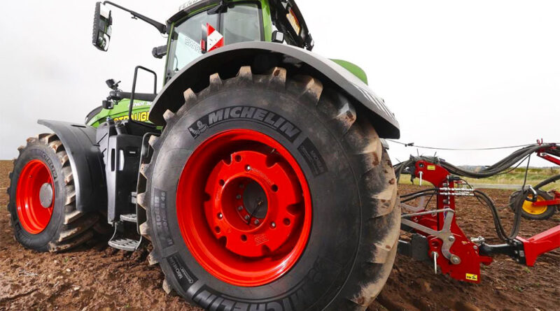 Indicaciones y consejos de servicio en neumáticos de tractor